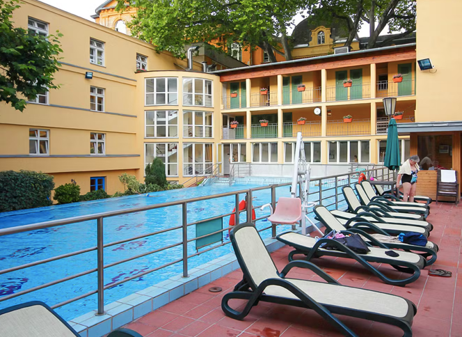 Full-Day Admission to Budapest Lukacs Thermal Bath 2026